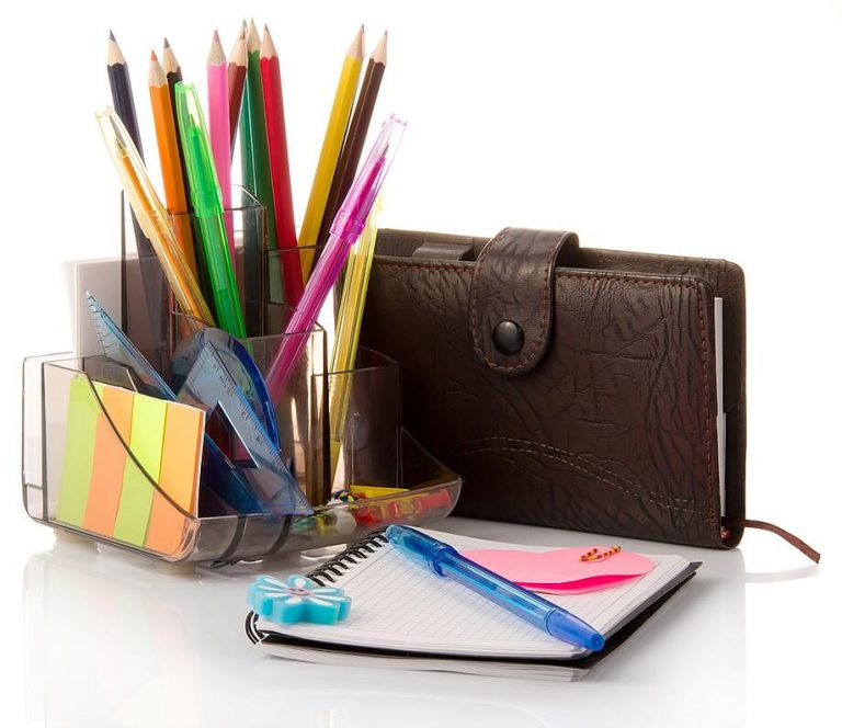 5 Must-Have Office Products For 2018 - Double A Paper Supplier